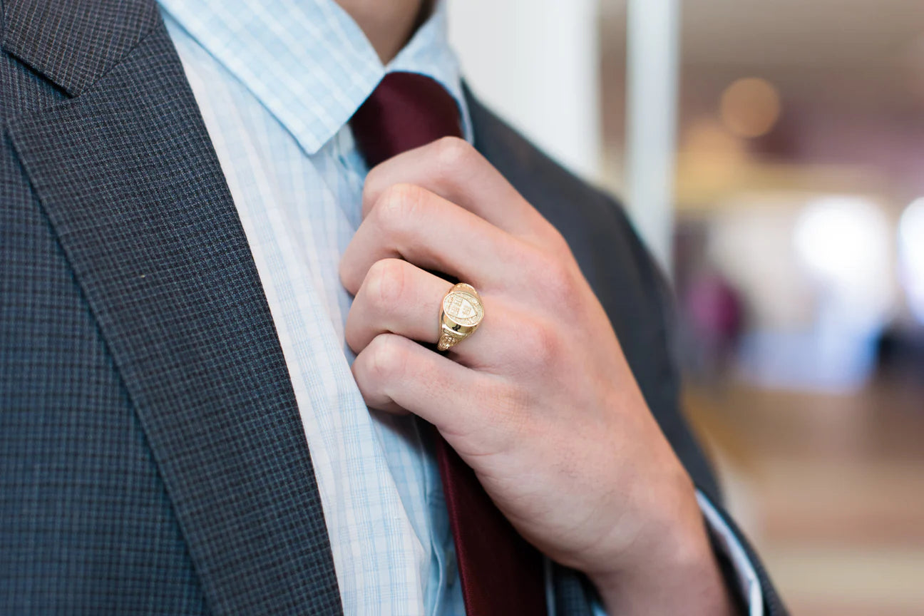 The Harvard Shop - Harvard's Official Student-Run Campus Store